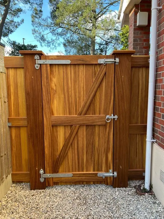Side Gates That Fit Narrow Access and Daily Use - Wooden Gate Makers